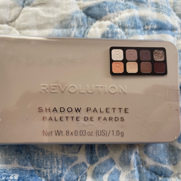 Revolution | Makeup | Revolution Make Up The Grinch Lip Set Lip Liner ...